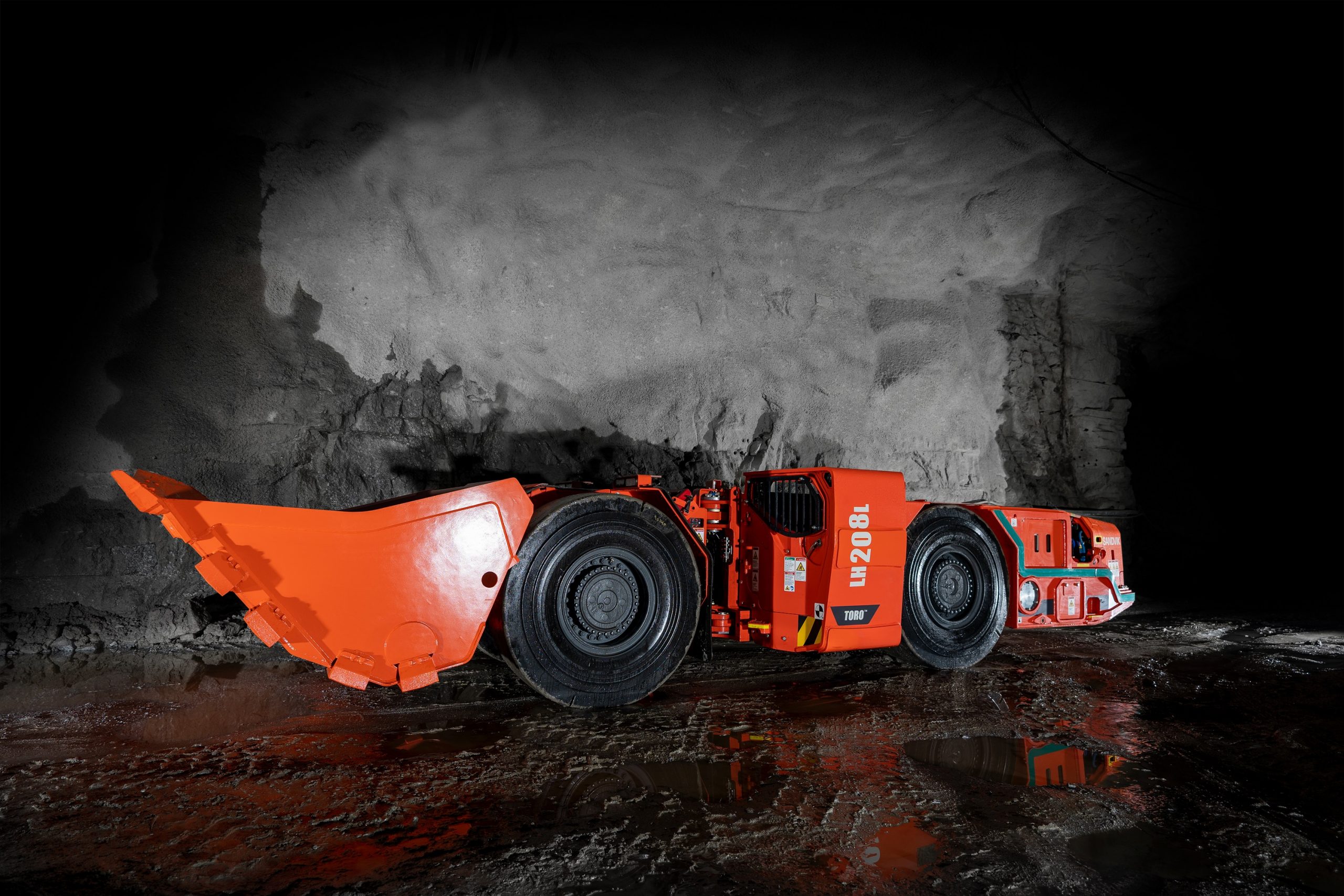 Sandvik upgrades Toro LH208L low-pro loader - Miners News Global
